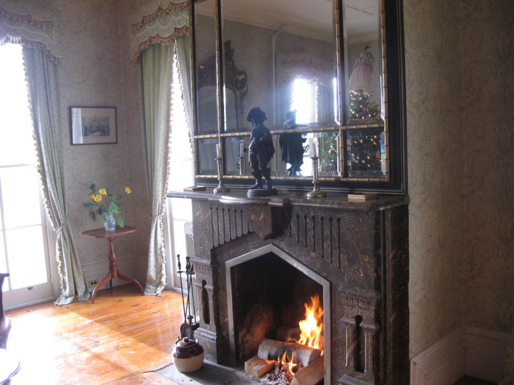House Tour Part 3: The Parlor – Kevin Lee Jacobs