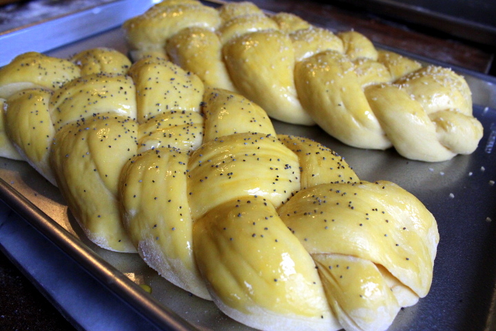Heavenly Challah (egg bread) – Kevin Lee Jacobs