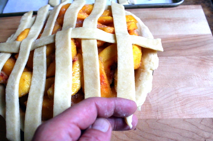 How I Make a Lattice (Woven) Pie Crust – Kevin Lee Jacobs