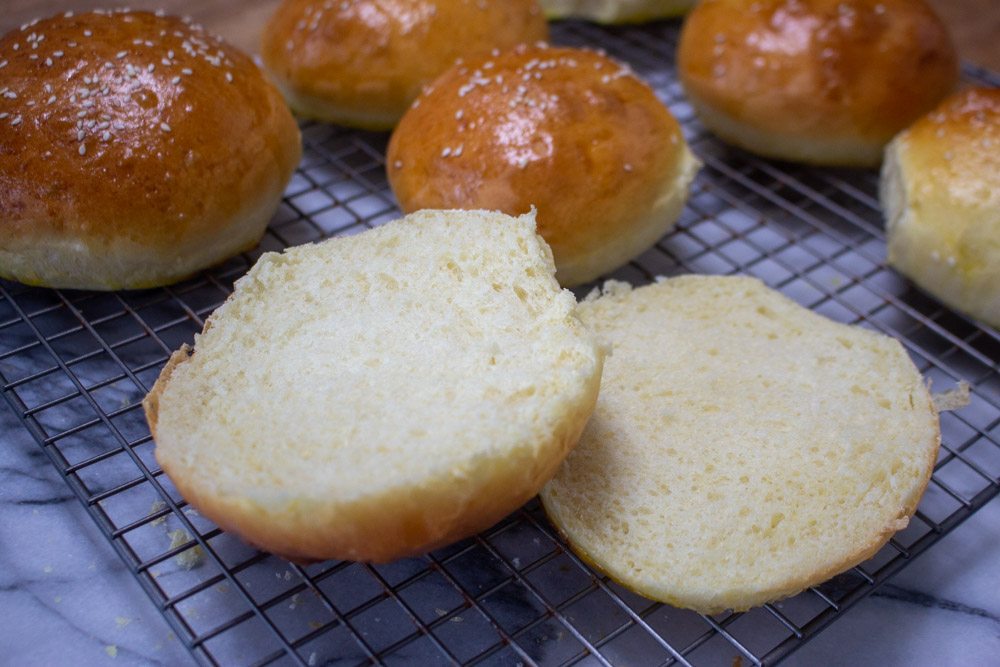 Homemade Hamburger Buns – Kevin Lee Jacobs