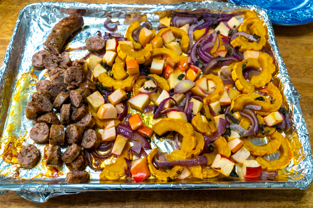 Sheet Pan Dinner with Delicata Squash, Apple, and Sausage – Kevin Lee ...